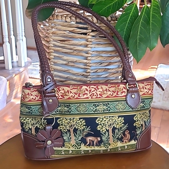 Relic | Bags | Vintage Relic By Fossil Jungle Purse Handbag Monkeys ...